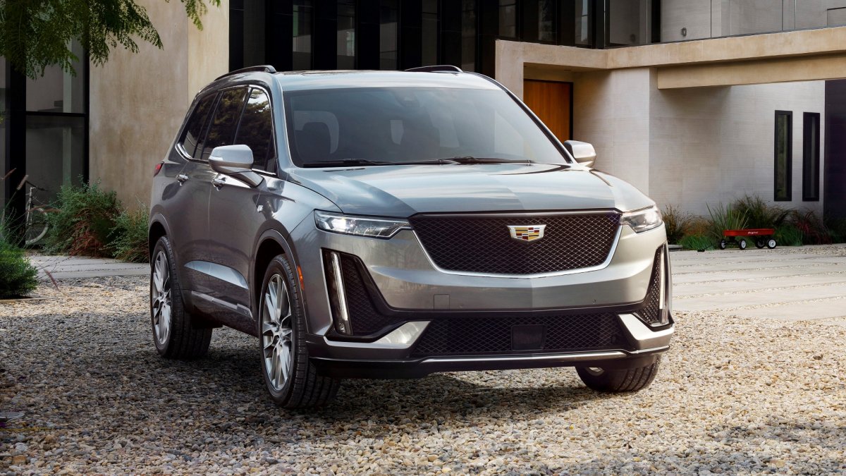 2020 Cadillac XT6: Caddy Makes Its Overdue Return to the Three-Row ...