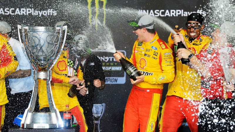 Welcome to SubTropolis, a Giant Underground Industrial Park and Road ...