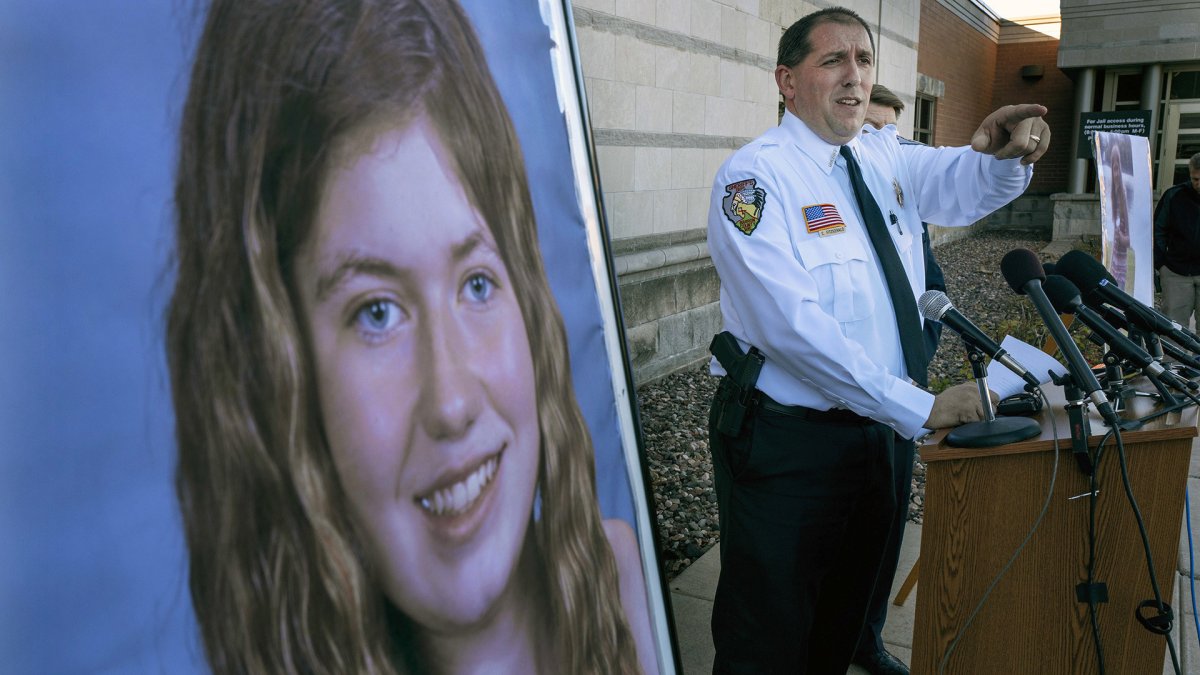 Police Unknowingly Sped Past Jayme Closs' Kidnapper While She Was in ...