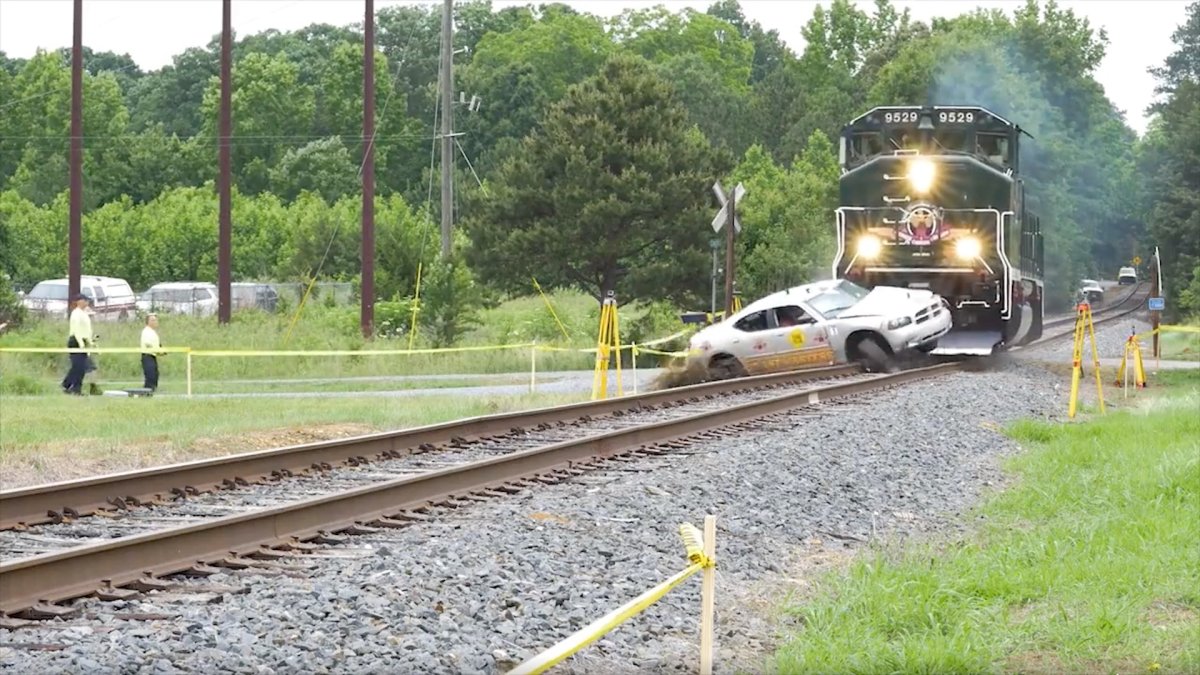 This Violent In-Car Video Shows What It's Like to Get Hit by a Train