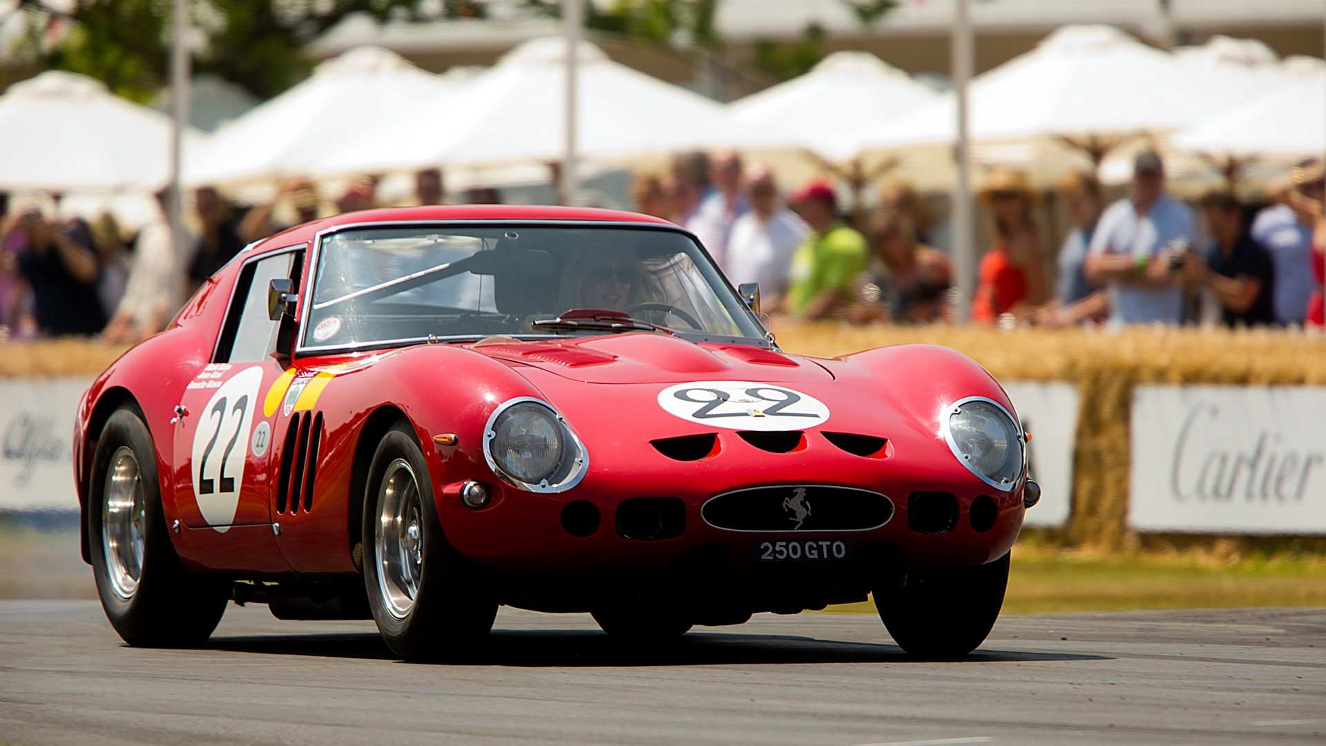 Ferrari 250 GTO: World's Most Expensive Car Now Legally Considered Work ...