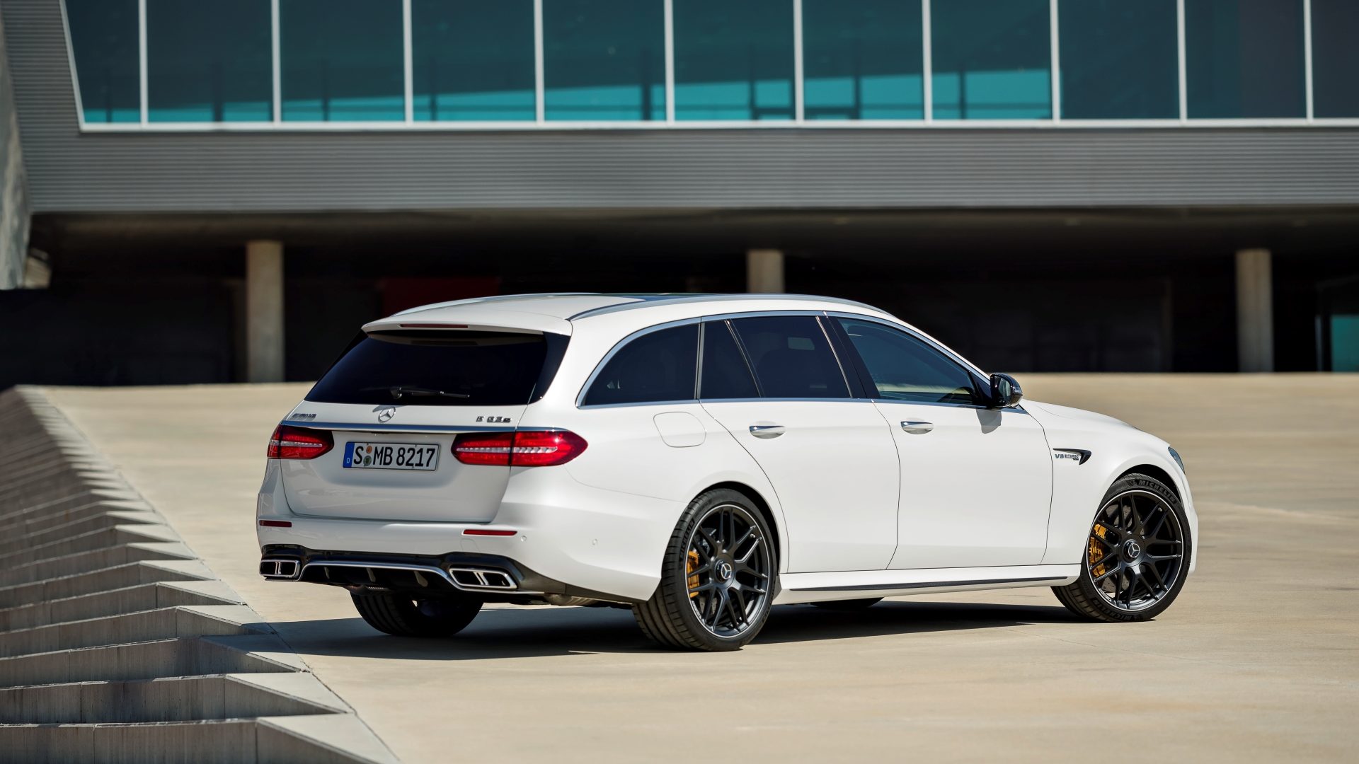 Mercedes-Benz Recalls Thousands of E-Class Wagons Over Detaching Rear ...