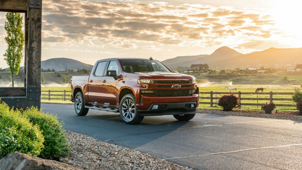GM Working to Boost Chevy Silverado 1500 Diesel Towing, Maintain Best ...