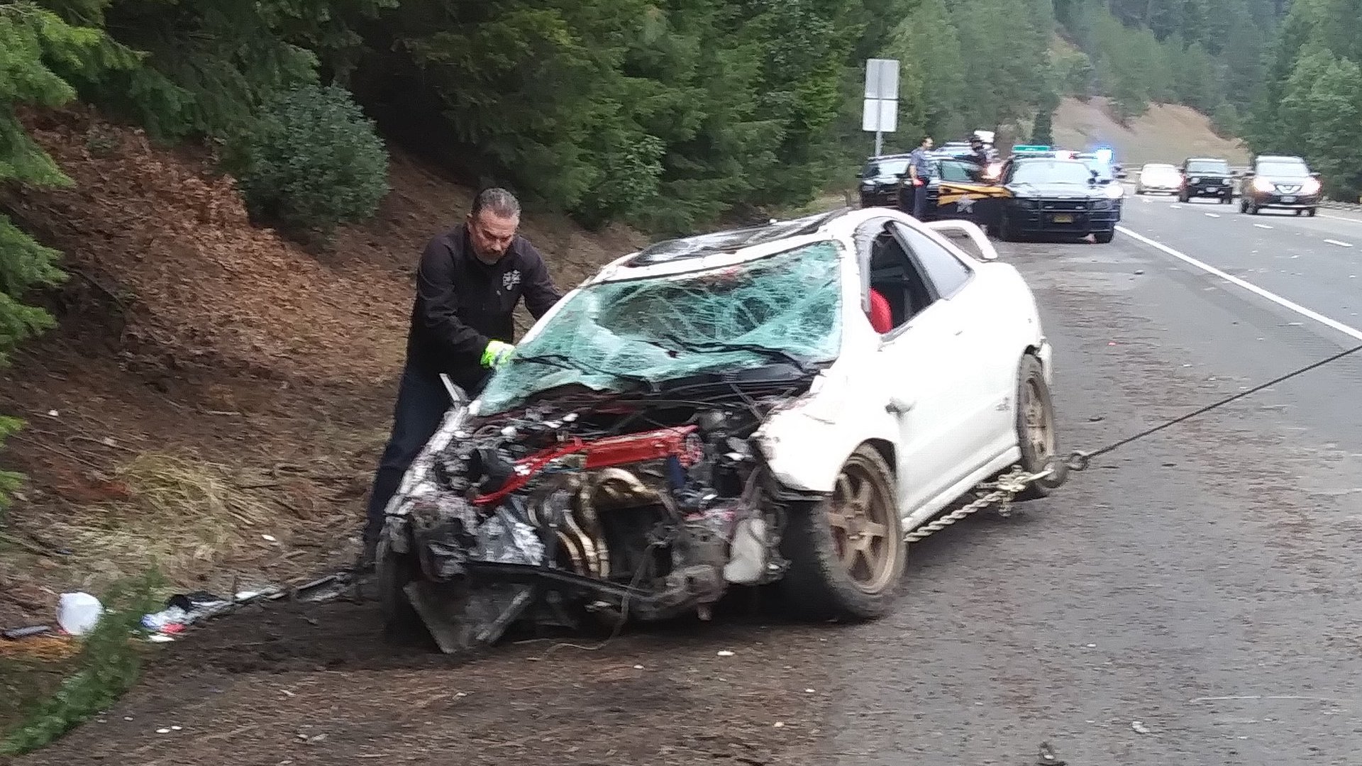 crashed white integra