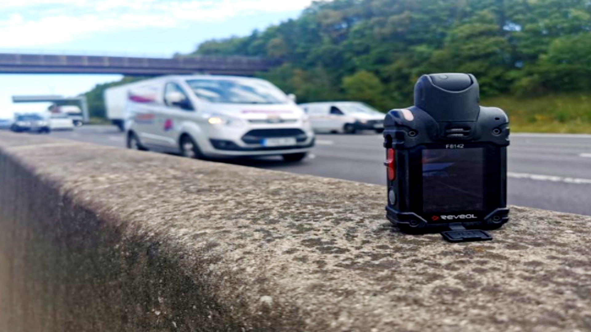 UK Cops Are Now Filming Rubbernecking Drivers