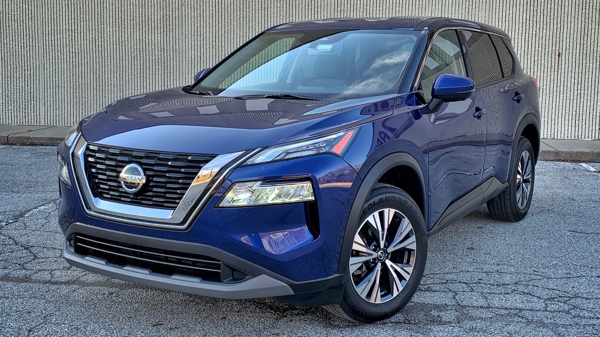 2021 Nissan Rogue Review: Hard to Get Much More for $30K Than Nissan's ...