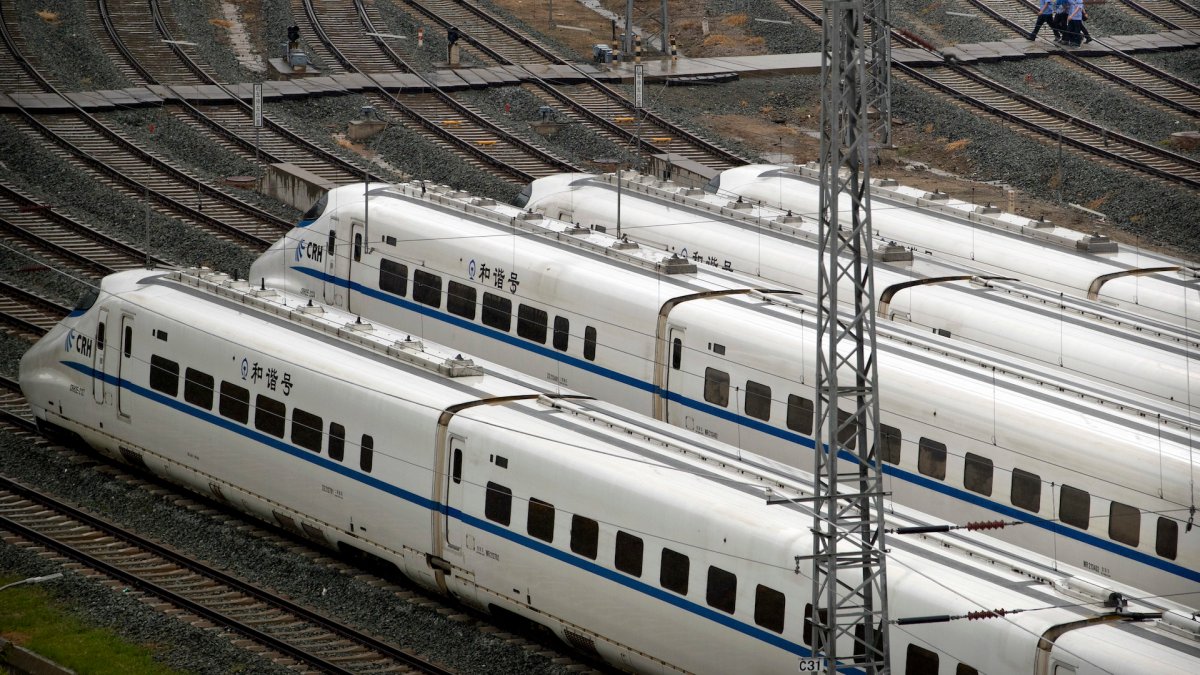 Adobe Flash Shutdown Halts Chinese Railroad for Over 16 Hours Before ...