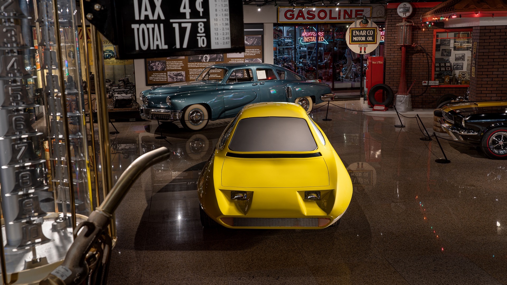 This Mockup of the Dale Was Rescued From the Roof of a Muffler Shop