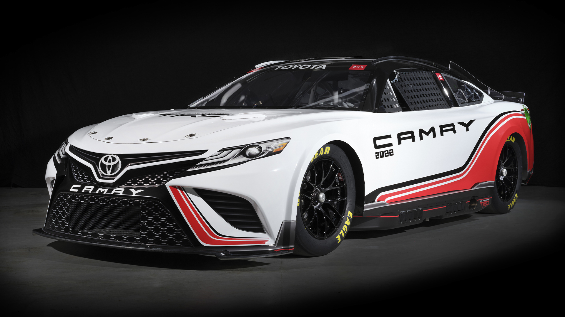 Next-Gen NASCAR Cup Racer Debuts With Independent Suspension, Five ...