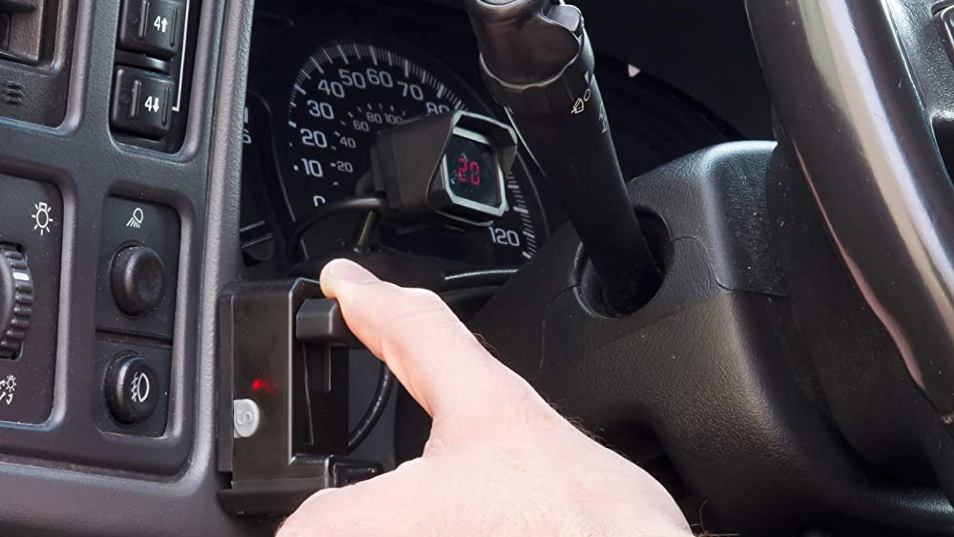 Best Trailer Brake Controllers (Review and Buying Guide) in 2023