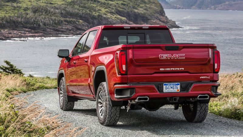 1982 GMC Jimmy 4x4 With Detroit Diesel V8 Is Your Ticket to Truck Glory