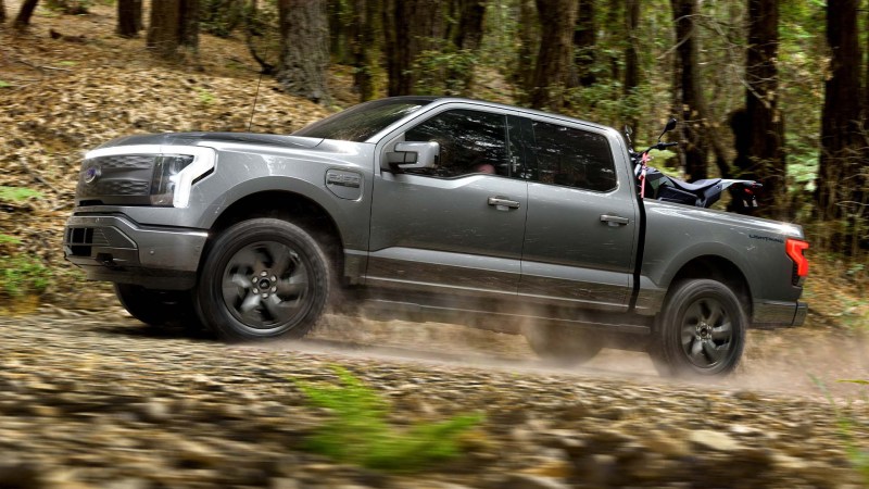 Ford Dealer Brings the Retro Pickup Look to the F-150 Lightning Pro