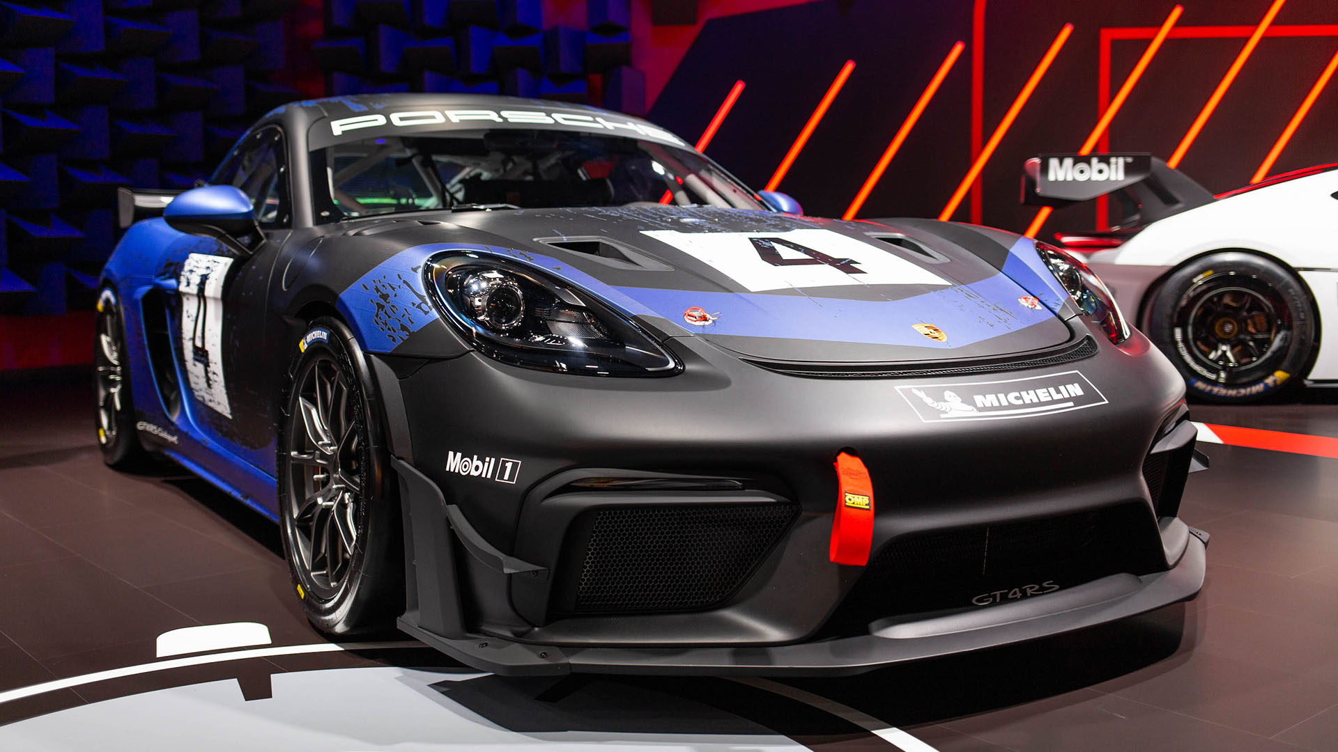 Porsche 718 Cayman GT4 RS Clubsport: A $230K, 500-HP Turnkey Race Car