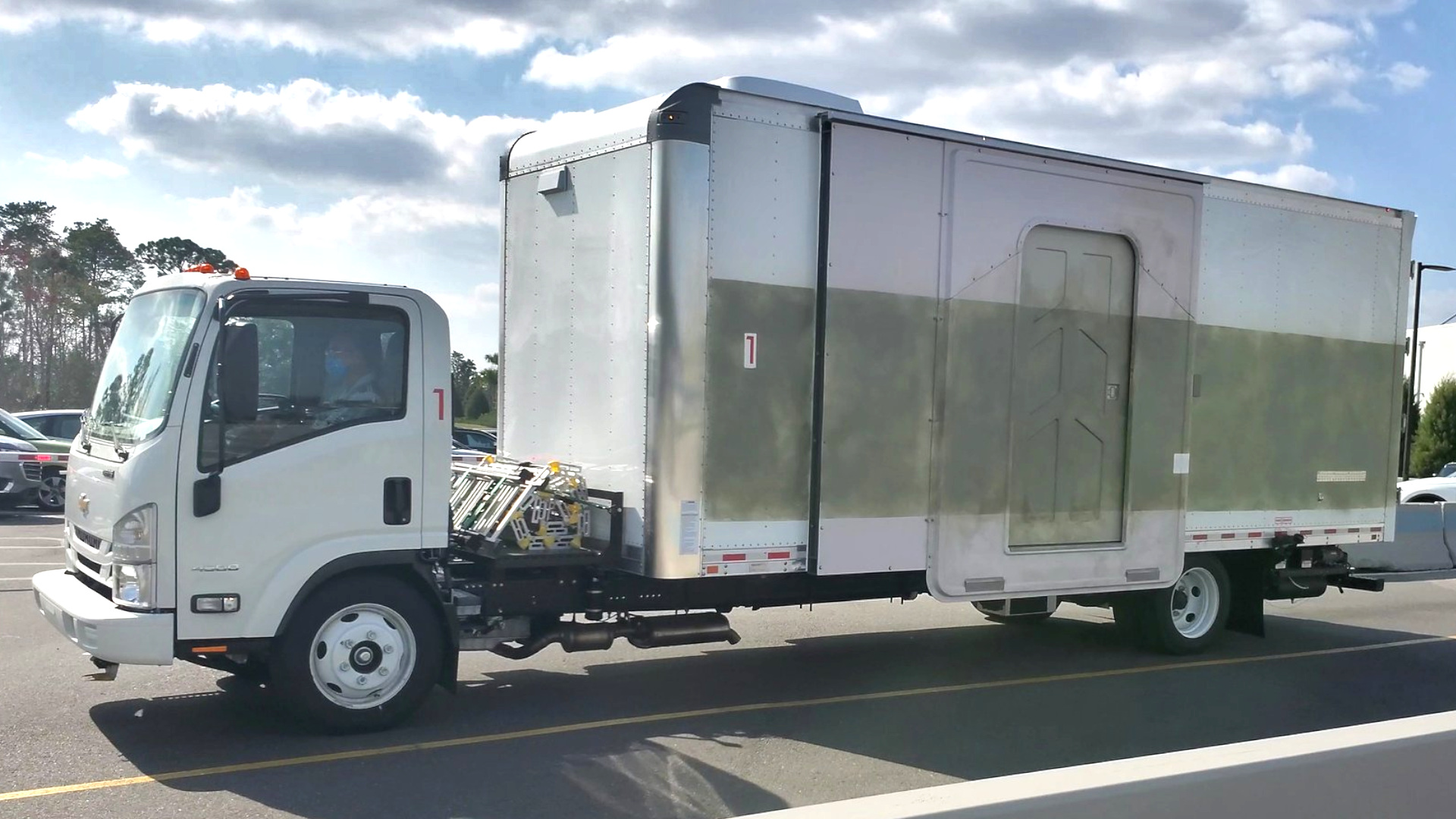 This Box Truck Will Shuttle Guests at Disney’s $2,500/Night Star Wars Hotel
