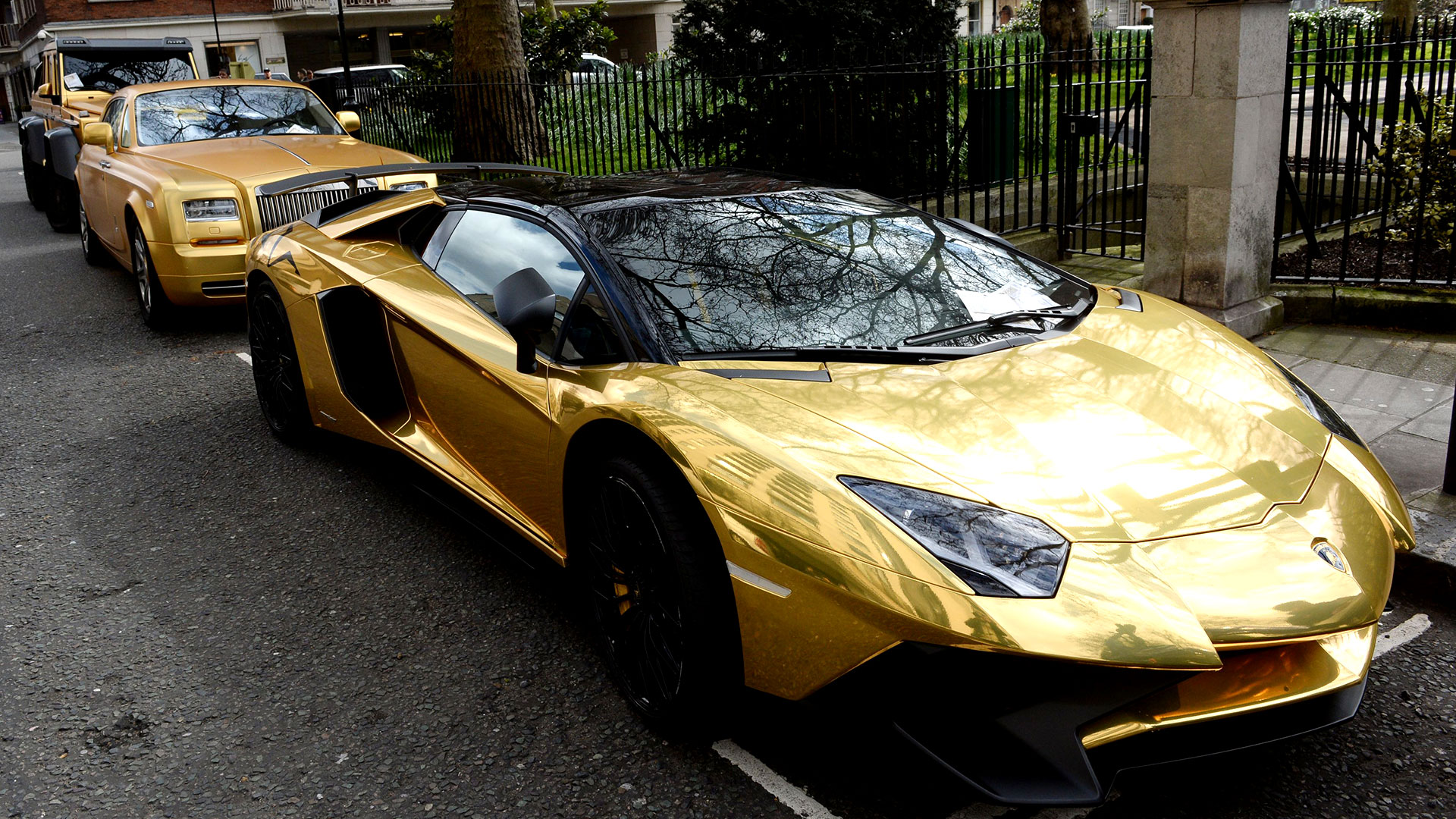 Saudi Prince's Gold Chrome Supercar Collection Is Bonkers