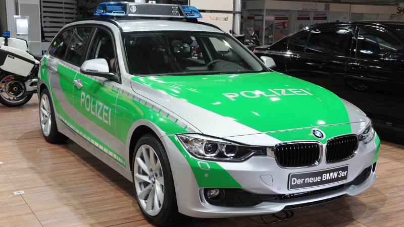 The Los Angeles Police Department’s Fleet of BMW i3s Is Up for Sale