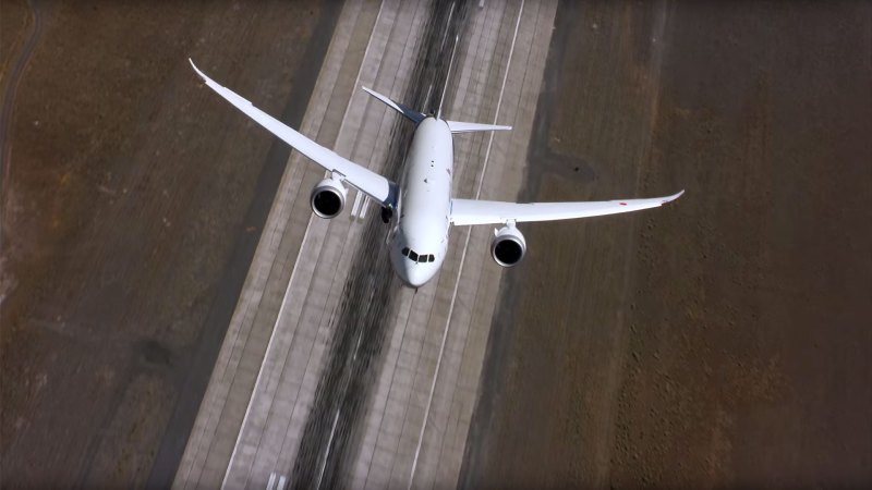 Watch the Way Boeing Transports Oversized Loads