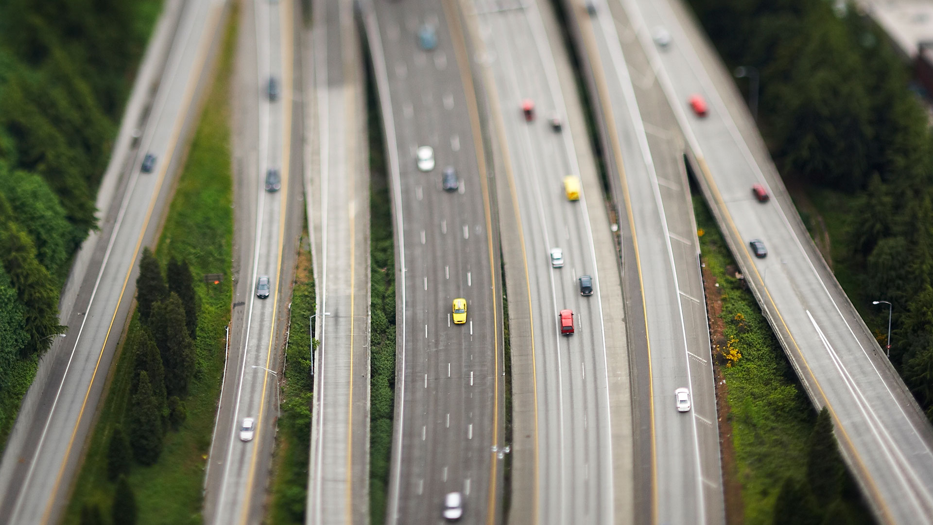 Tennessee's “Slow Poke Law” Means Left Lane Blockers Will Be Fined