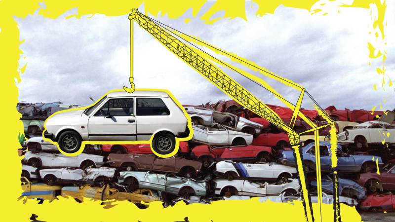 It's Time Everyone Learns the Proper Way to Load a Trailer