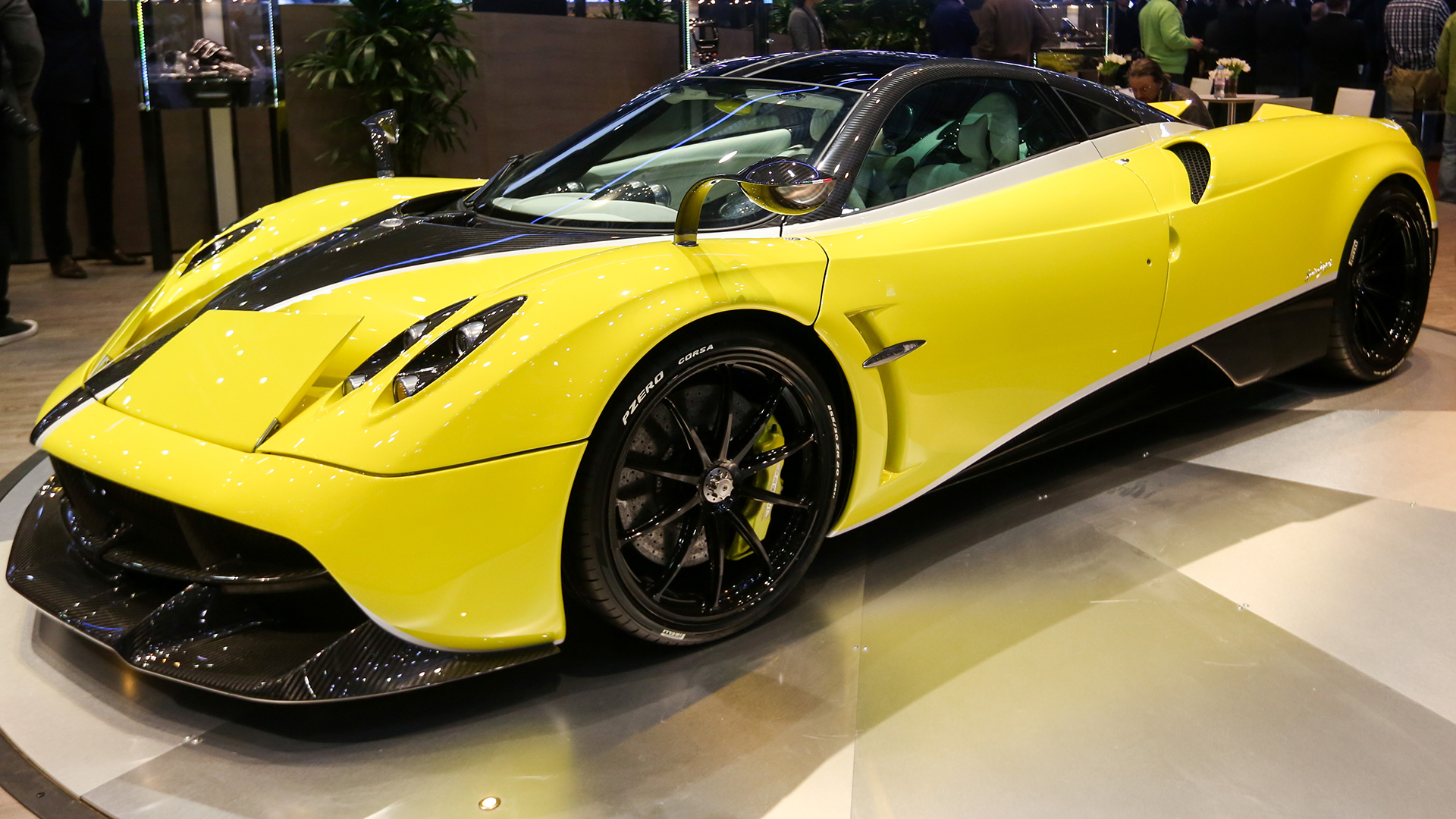 11 Great Cars Cheaper Than the Pagani Huayra's New Handling Pack