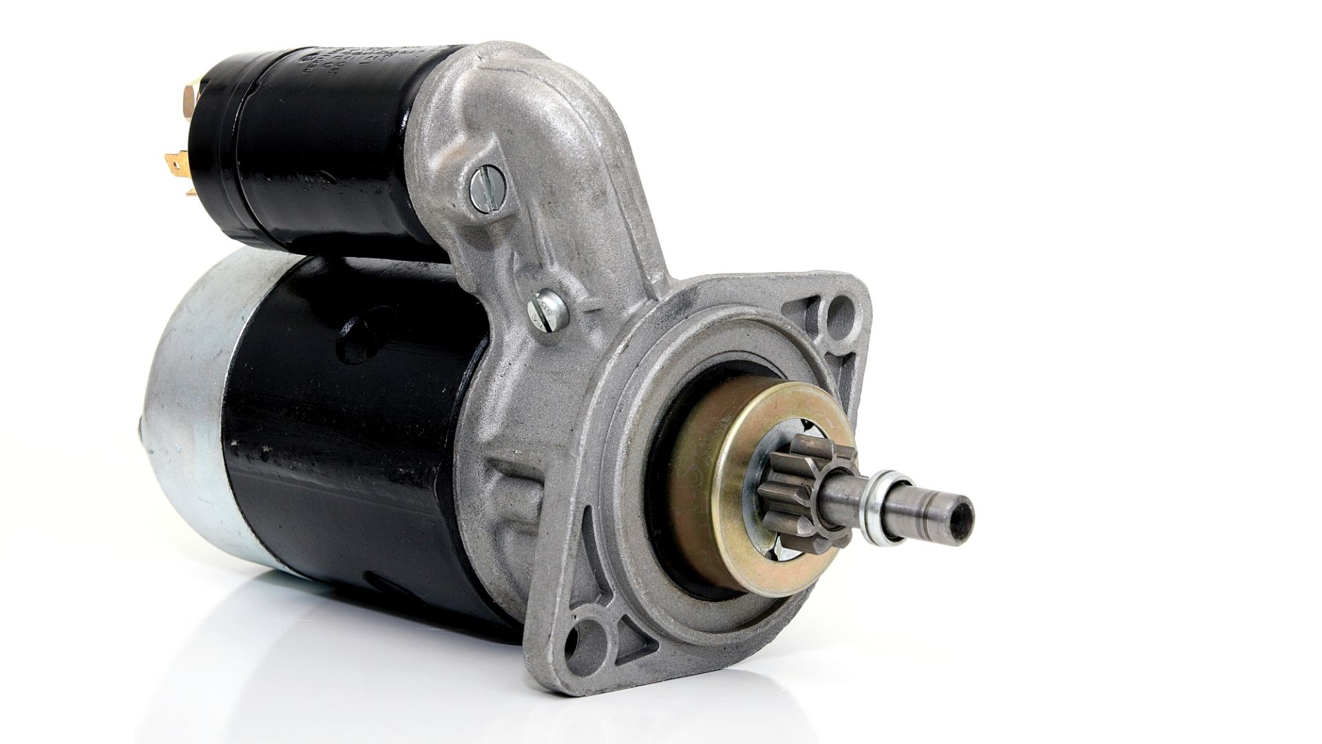 How Do You Start a Car That Has Been Sitting For 1 Year?