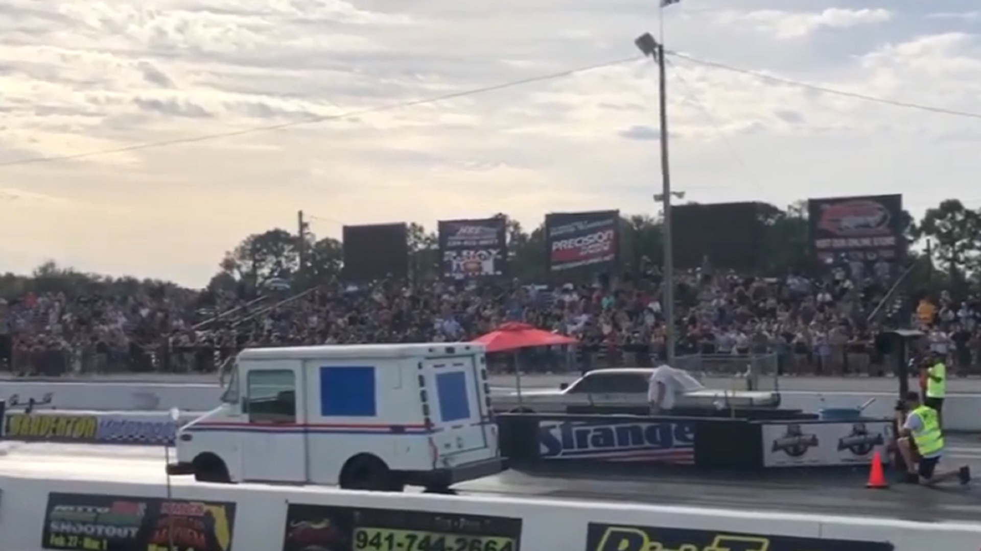 This 630-HP Drag-Racing Postal Truck Has a 6.0-Liter Small-Block Engine