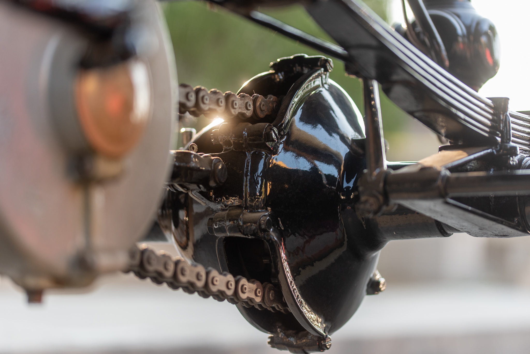 What It’s Like To Drive a Groundbreaking Electric Car From 1908